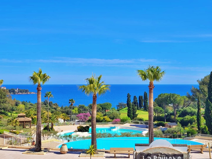 "Rêve D'azur"-confort & éLégance-t2 Vue Mer- Rdj - Cap Estérel