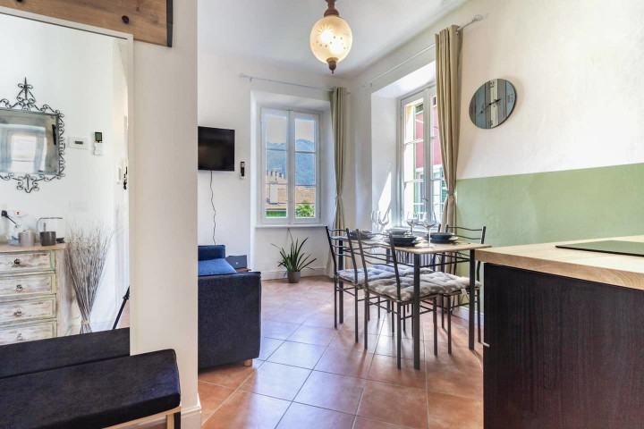Mountain View, Private Parking And Lake 500m Away - Cernobbio