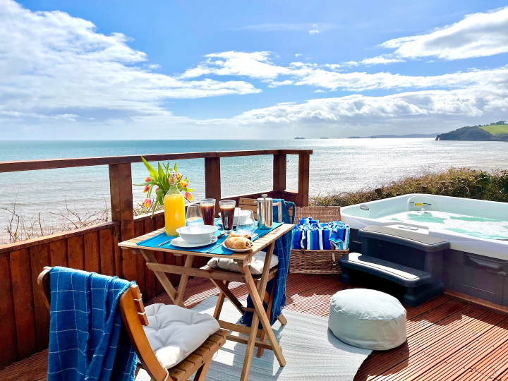 Crows Nest Dawlish - 9 Bed Detached Sea View House - Dawlish Warren