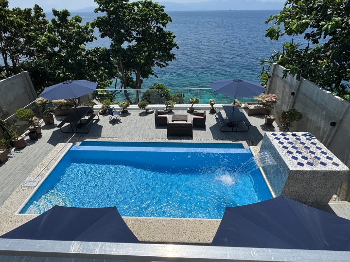 Bougainvillea Cliff Resort - Philippines