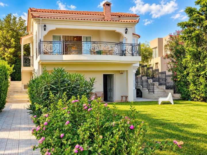 The Beach House - Koutouloufari