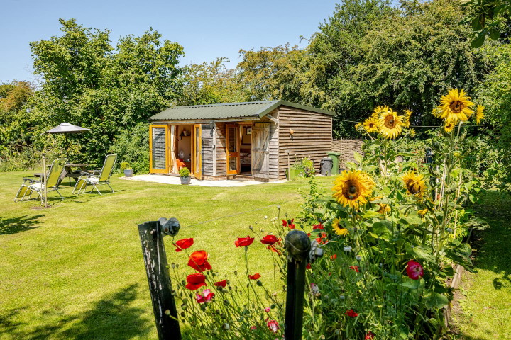 Roo's Retreat - Faversham