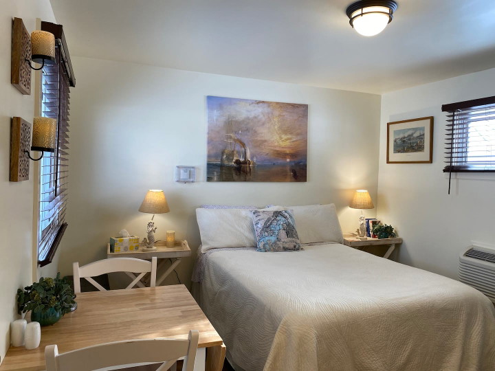Superior Bay Boutique Motel Unit #2 - Duluth, MN