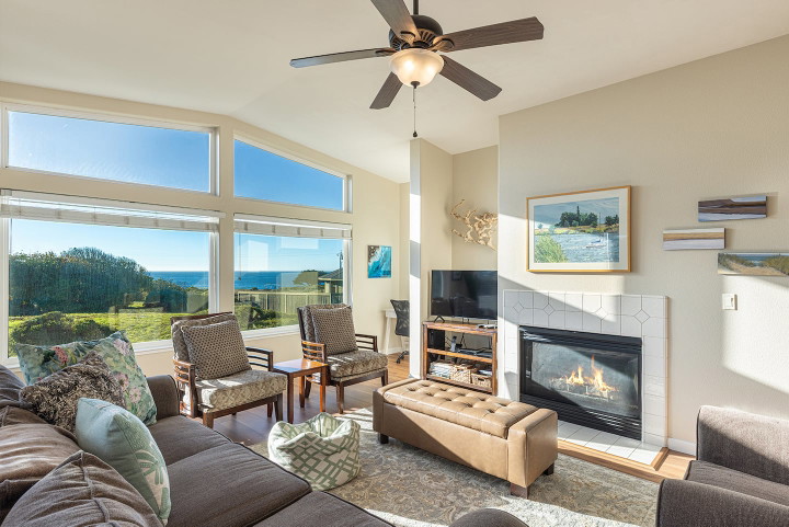 The Welcome Home: 3br, Pet Friendly, Walk To Beach - Bodega Bay, CA