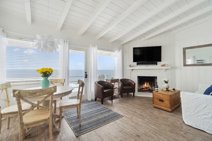 The Point Dume Bungalow On Carbon Beach - Malibu, CA