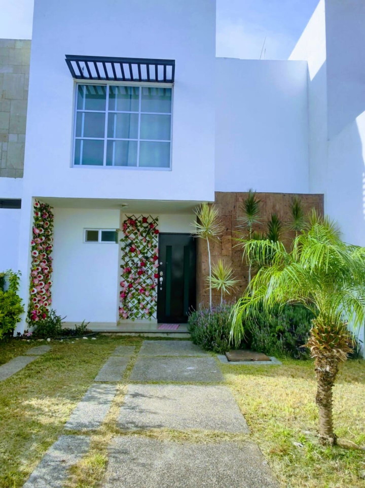 Casa Para 6, 3 Hab, 2 Alberca, Cerca Pto Int Mulza - León
