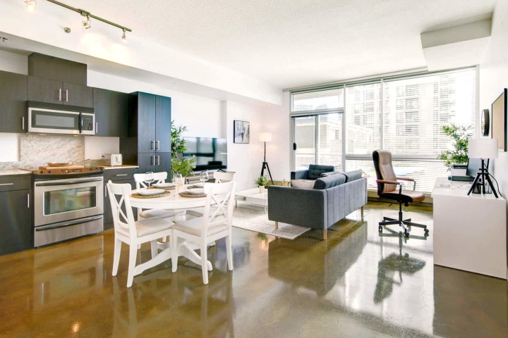Stylish 1br, Stampede & Free Parking By Doorbed - Alberta