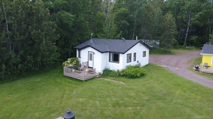 Cozy Cottages With A Superior View - Cottage #1 - Duluth, MN