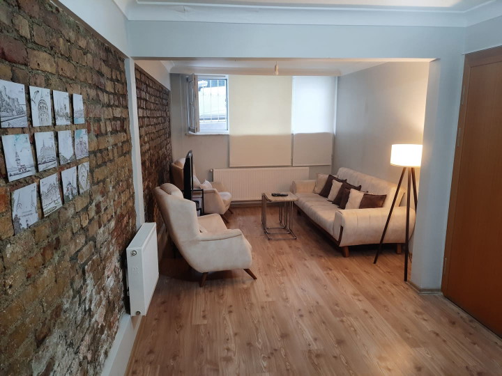 1 Bedroom Apartment Very Close To Metro - Fatih