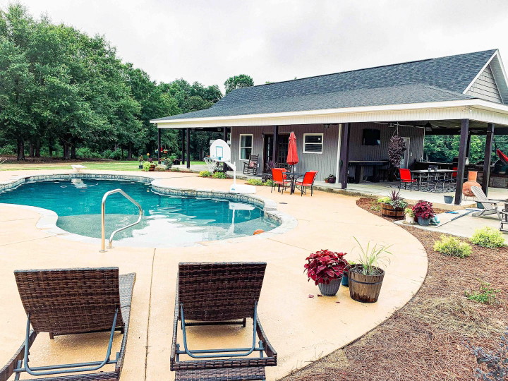 Pool-house Near Robins Afb, Perry & Macon - Georgia, GA