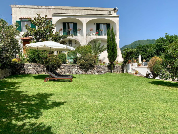 Villa Vincenzo Di Meglio - Apt. 6 - Free Wi-fi - Italy