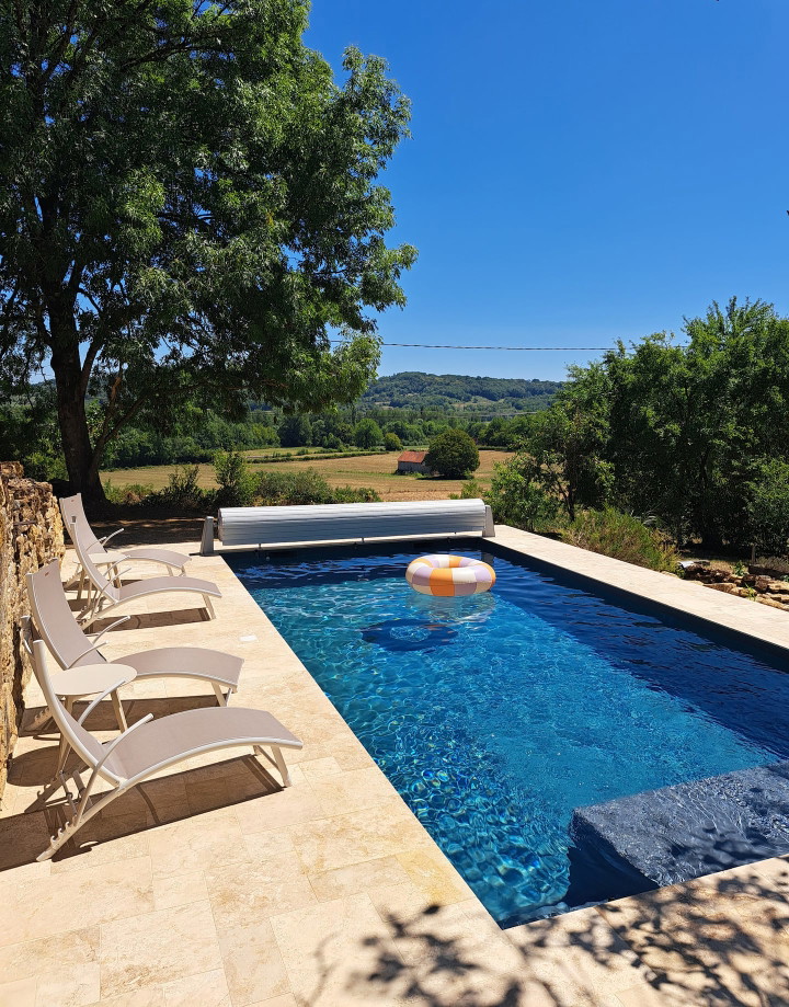 Instant Lot  Gîte Insolite Avec Filet  Piscine - Martel