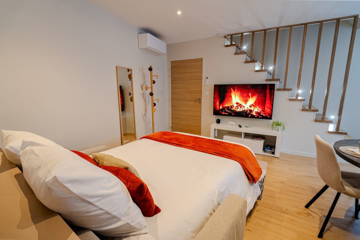 At The Duplex D'or Confort & Proximité Besançon - Besançon