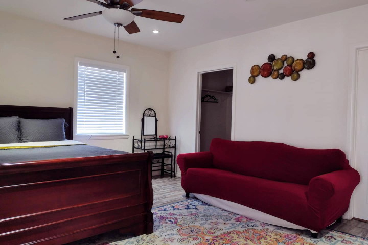 Charming, Spacious And Private Place - Unit H - Carson, CA