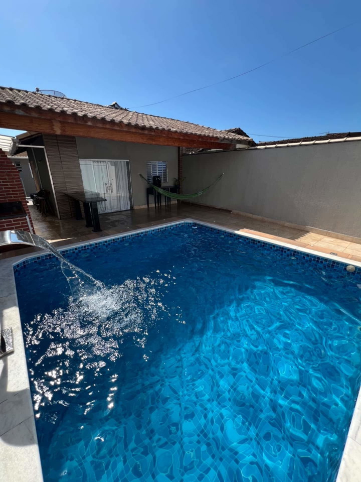 House With Heated Pool And Private Garage - Praia Grande