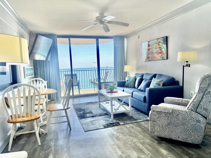 Oceanfront One Bedroom End Unit Palms 1603 - Conway, SC
