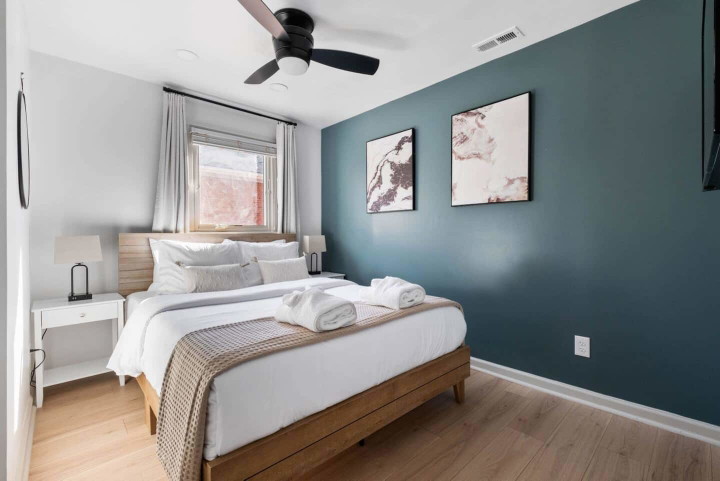 Modern Apt | 15 Min To Dc | Private Balcony - Arlington, VA