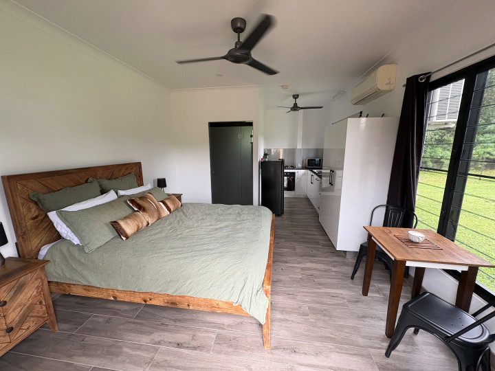 Whistlers Rest Rural Tropical Escape - Humpty Doo