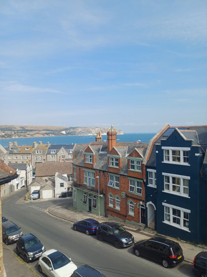 Stylish Apartment With Sea Views In Swanage - Corfe Castle