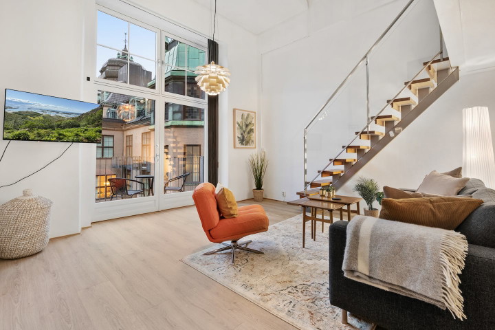 Modern Central Loft W Private Balcony - Oslo