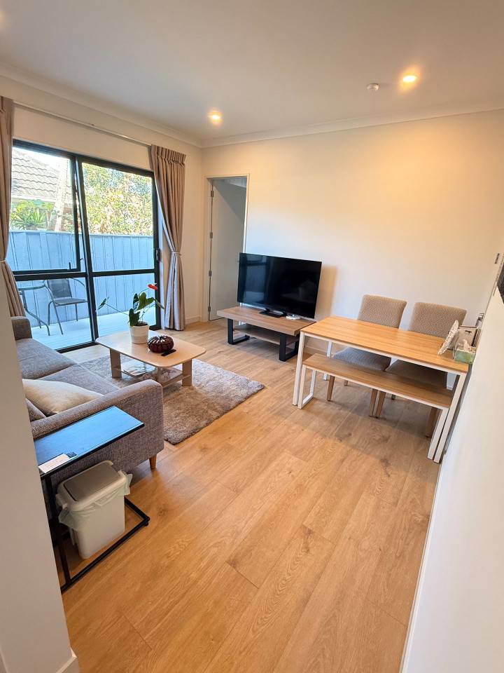 Modern Private 2br Unit In Takapuna | Parking - Auckland