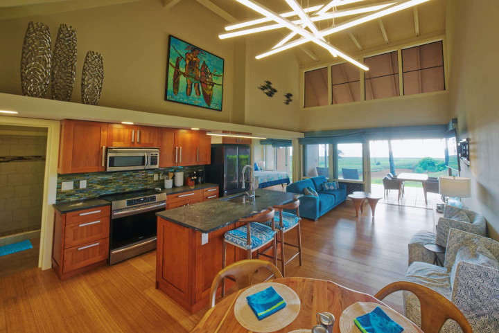 Oceanfront Cottage | Stunning Sunsets & Renovated - Hawaii