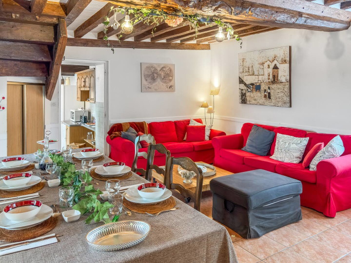 Cottage Familial Spacieux, Jardin Privé - Orne
