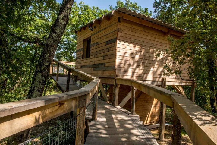 Cabane Perchée "Te Fiti" Bois Cailloux Avec Spa - Rhône-Alpes