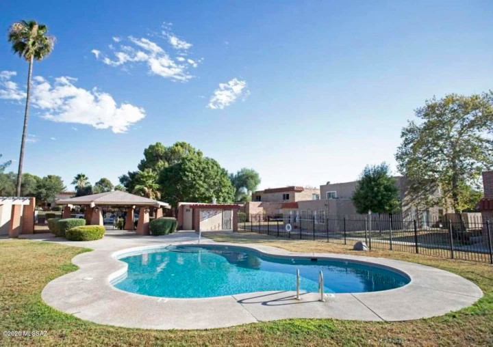 Pet Friendly Getaway With 2 Pools - Tucson, AZ