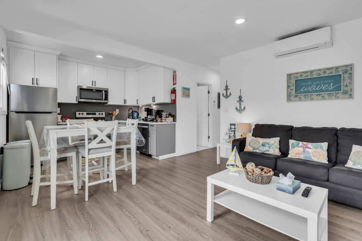 Bbq Grill | Coffee | Linens+towels | Fast Wifi - Toms River, NJ