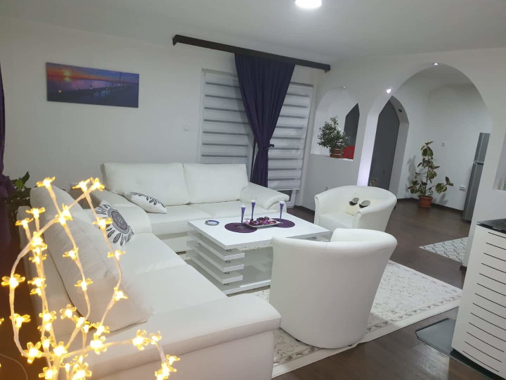 Aida's Accommodation Near The Airport, Without City Noise - Sarajevo