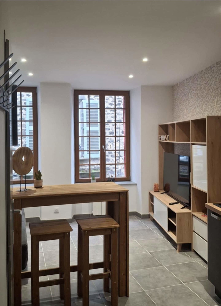Bienvenue Au Studio De La Tour! - Saint-Flour