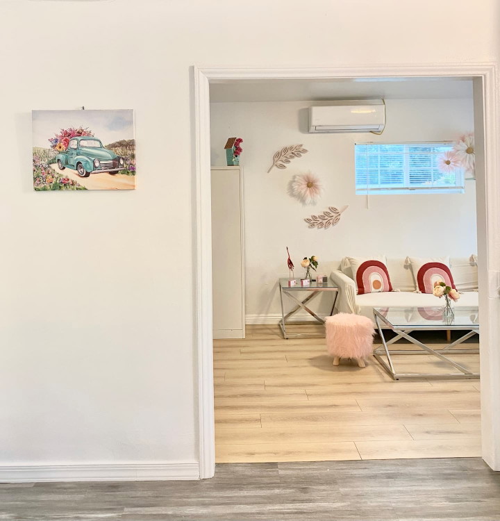 Stay In Pink | 2 Brs & Your Own Kitchen - Rosemead, CA