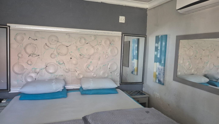 Vicky B Bed And Breakfast - Standard Room - Mogwase