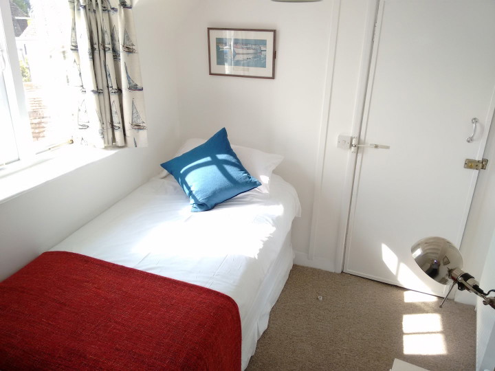Single Room At Itchenor Sailing Club - Bosham