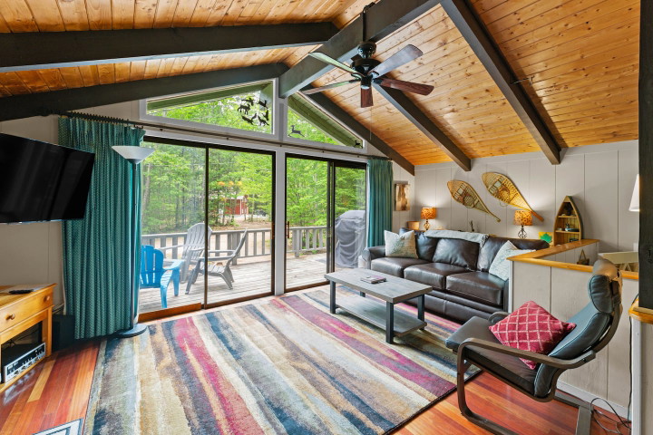 Dog-friendly Cabin · Story Land, Hikes & River - New Hampshire (State)