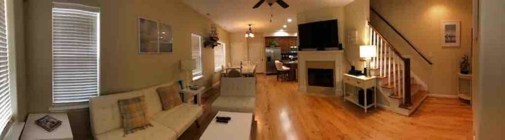 Beach House Just Blocks From Oceanfront Boardwalk. - Virginia Beach, VA