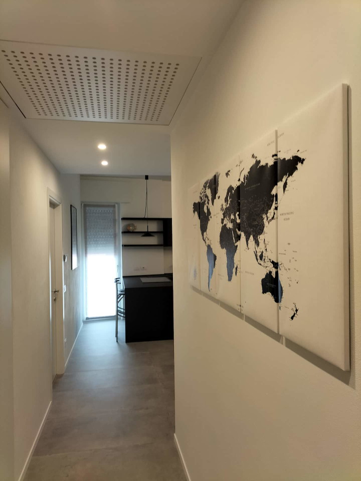 Grey House - New Two-room Apartment With Garage - Verona