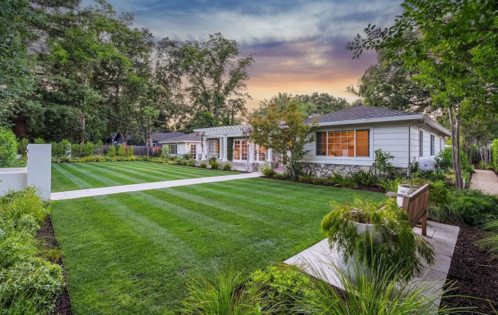 Private Luxury Retreat W/ Resort-style Pool - Concord