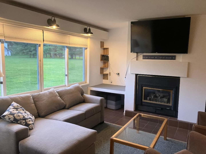 Private 2bd 2bath - Sleeps 5/6 Town Home In Stowe Vt - 15min From The Mountain - ストー, VT