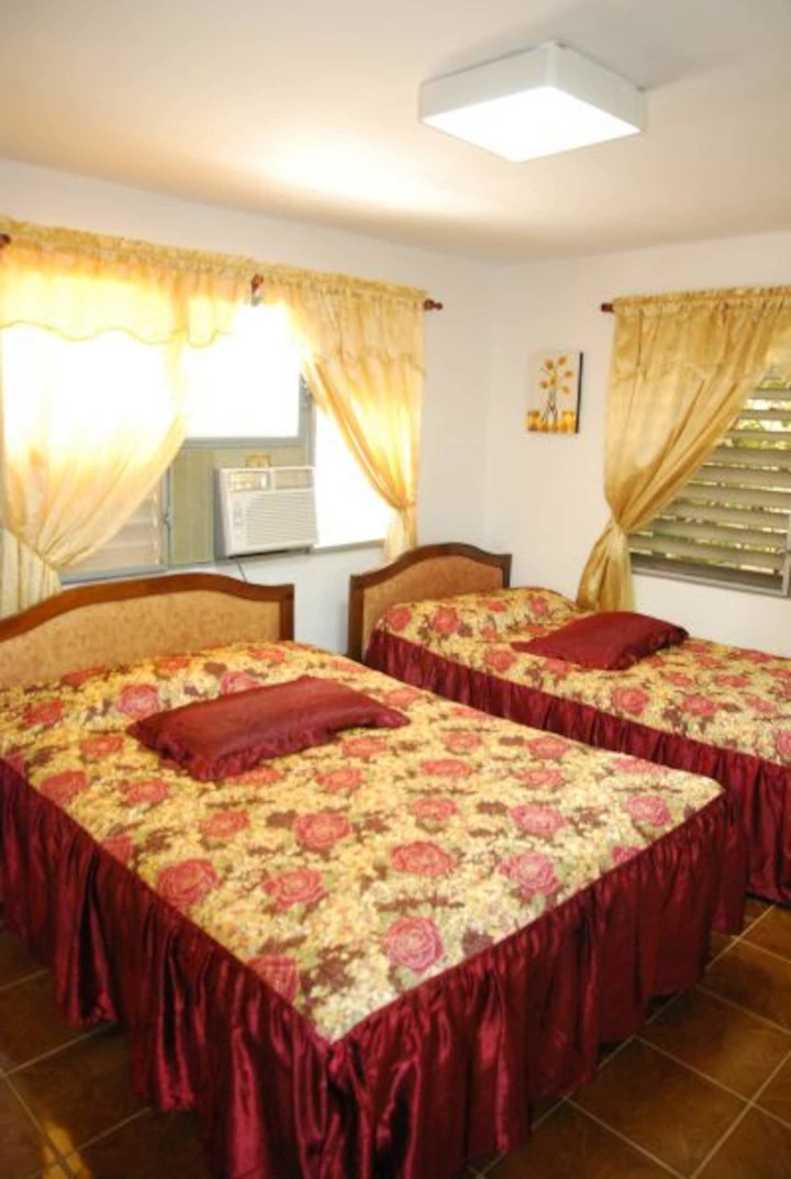 Casa De Willy Y Aurora Room 2 (Varadero) - Varadero