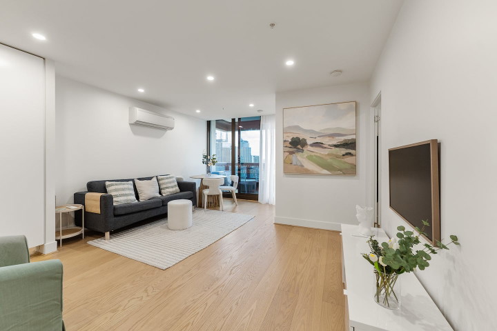 Stylish Elizabeth St 3br Apartment With Views - Rod Laver Arena
