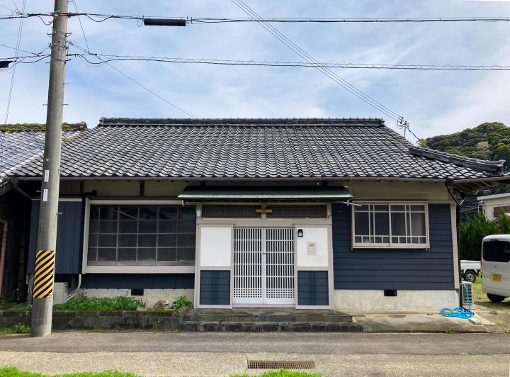 本州最南端の町、串本町にある古民家一軒家貸切の『田並劇場 Guesthouse きくえ』 - Japan