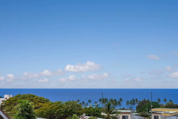Dwntn Kona- 3 Bedrms, 2 Futon-amazing Ocean Views! - Kailua-Kona, HI