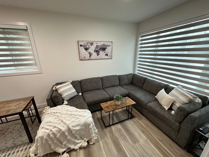 3 Bedroom  Free Parking  Close To Dt  Ac - Edmonton