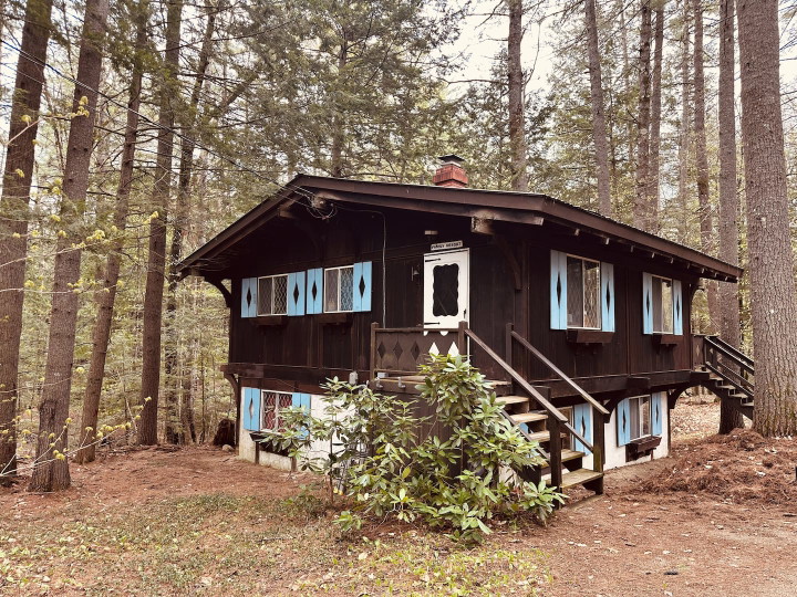 Riverfront Rustic Getaway - North Conway - North Conway, NH