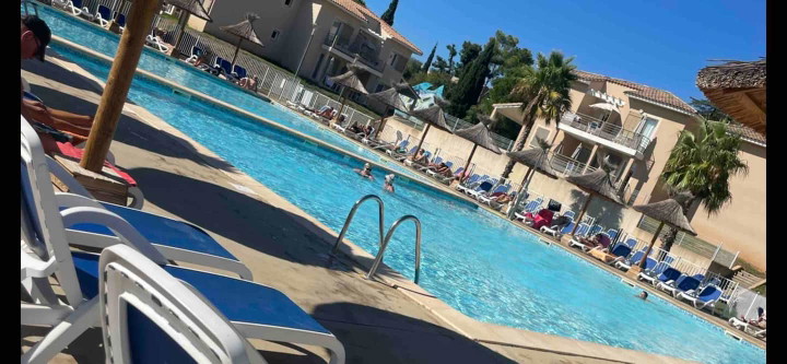 Studio Cosy Confort Climatisé Rdc Avec Piscine - La Londe-les-Maures