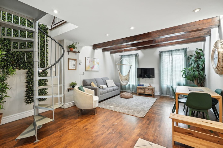 Le&nbsp;Central&nbsp;&nbsp;Loft  Jacuzzi Et Terrasse Près Dottawa - Gatineau