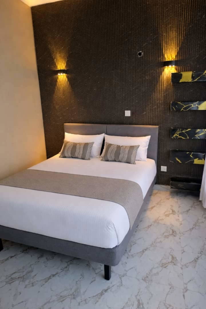 Mikey's Full Kitchen 1 Bedroom - Kinshasa
