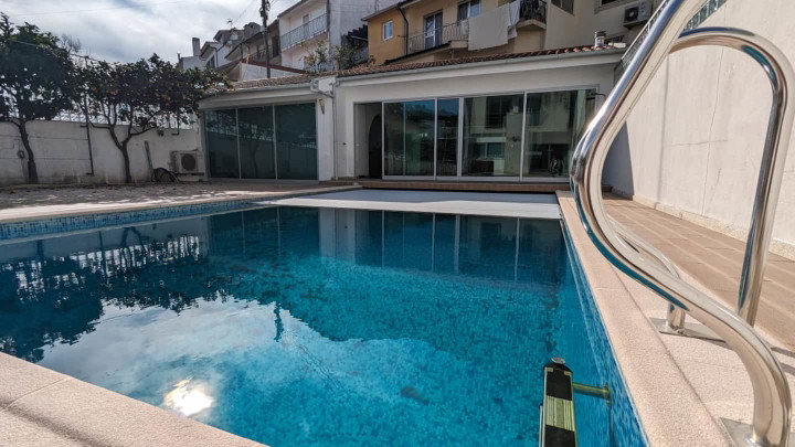 Manoir Avec Piscine, Table De Billard Et Espace Barbecue - Braga